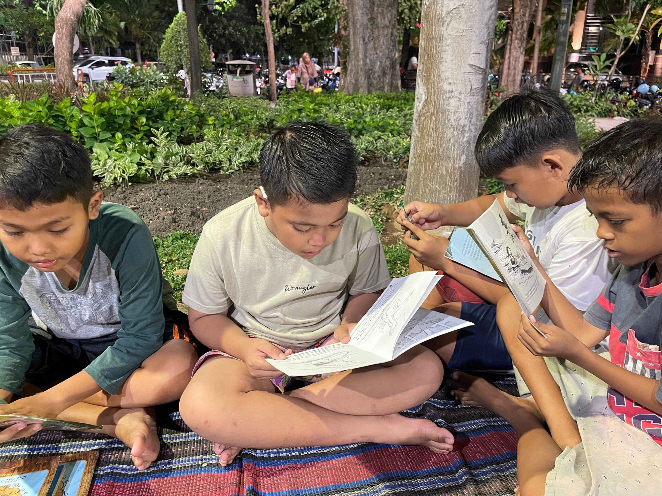 Taman Baca 2024 - Himpunan Mahasiswa Teknik Industri